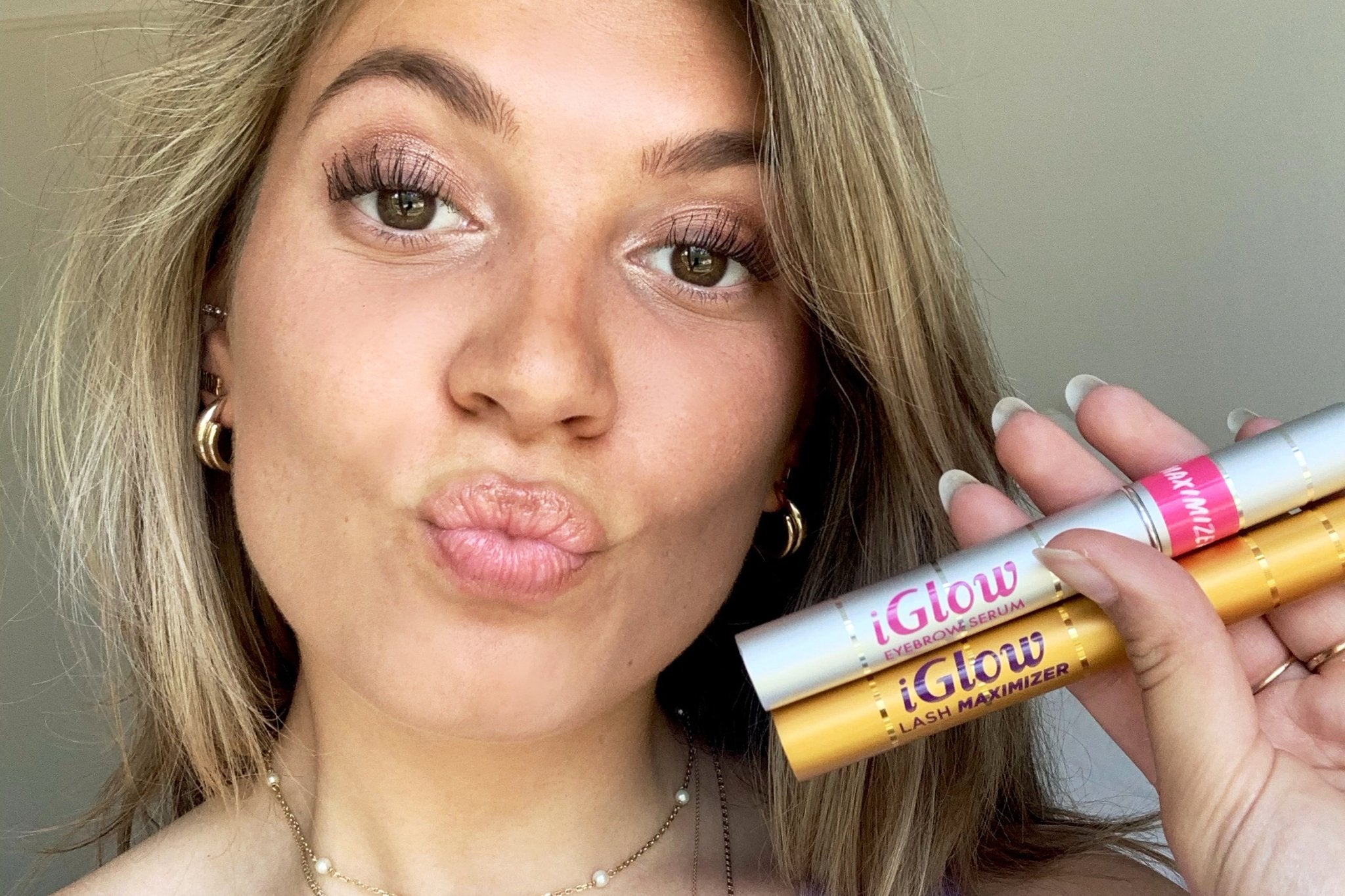 How to use the iGlow Serums – iGlow Cosmetics